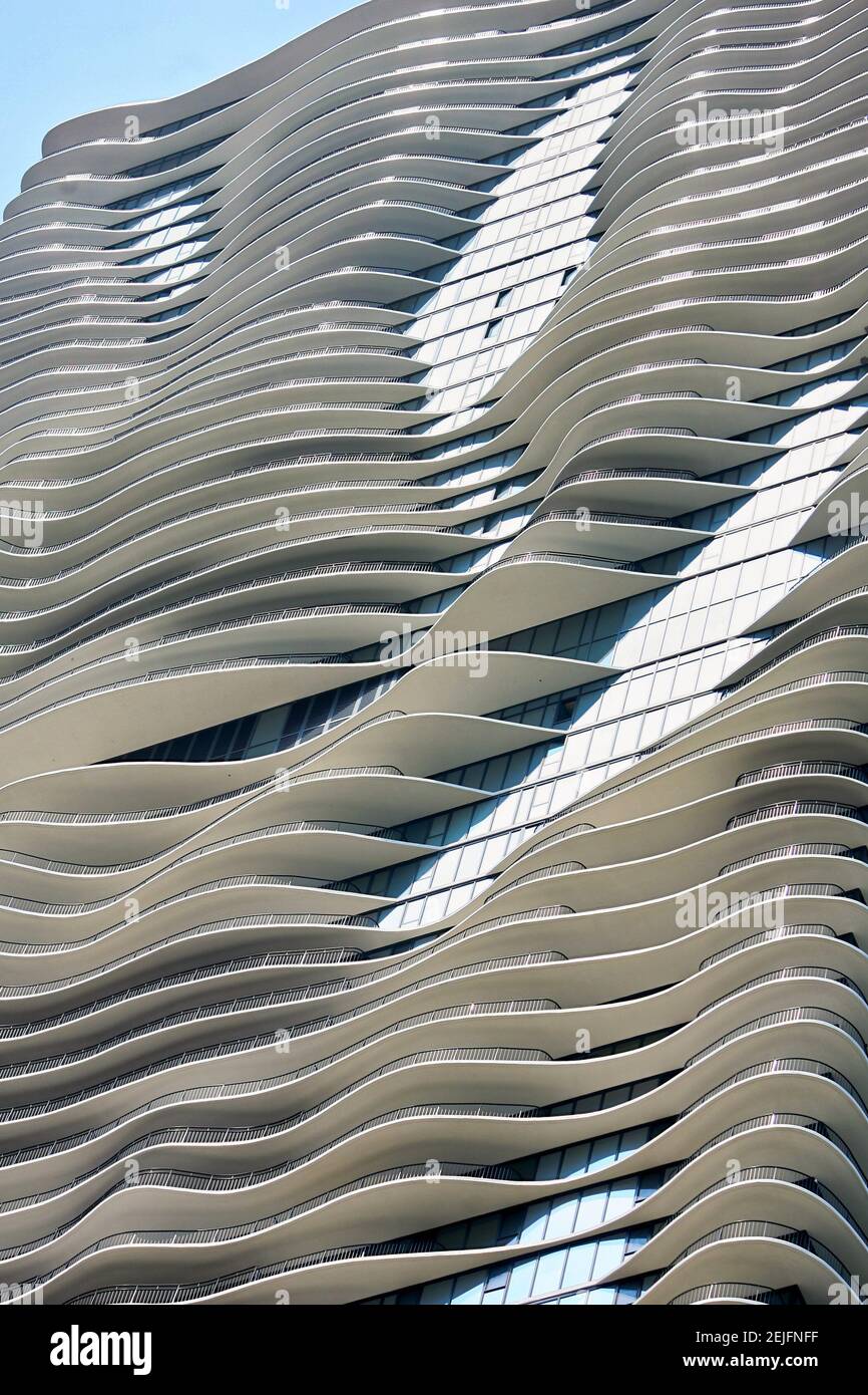 Sloping balconies of a luxury apartment building in Chicago Stock Photo ...