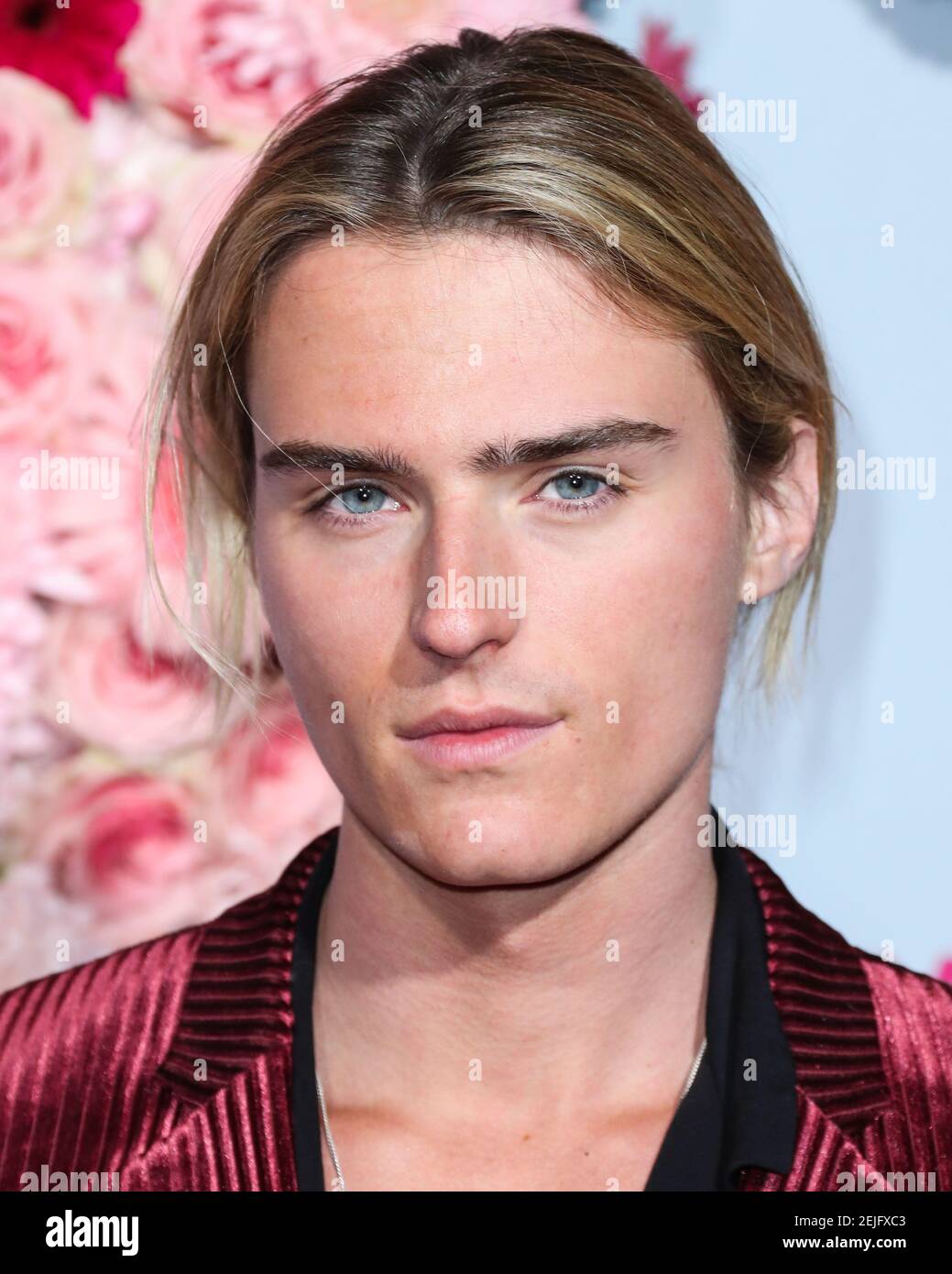 HOLLYWOOD, LOS ANGELES, CALIFORNIA, USA - FEBRUARY 03: Actor Luke ...