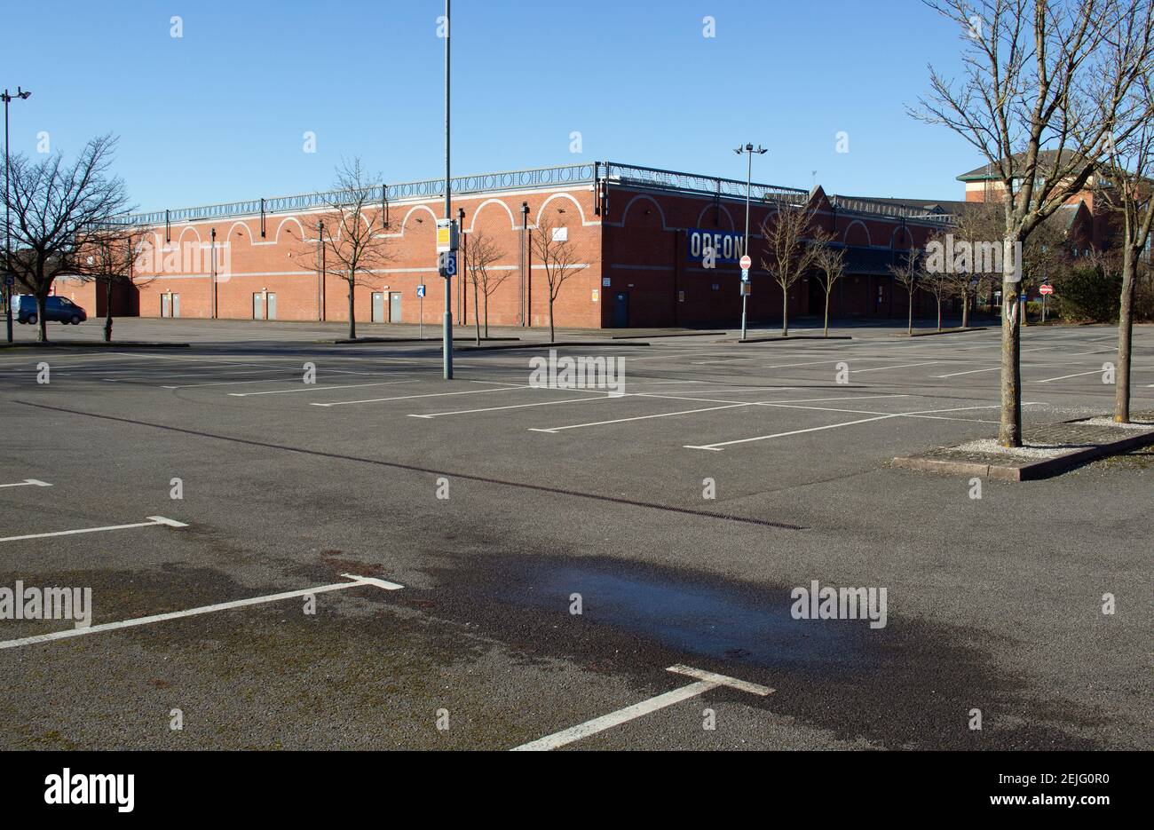 Dockside Buildings - Odeon Cinema - Lockdown Quiet Stock Photo - Alamy