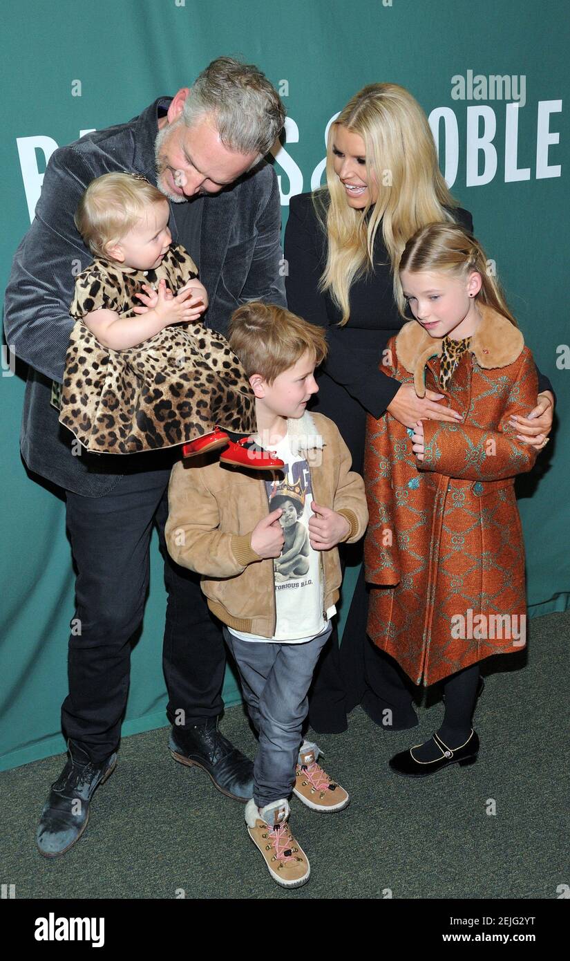 L-R: Birdie Mae Johnson, Eric Johnson, Ace Knute Johnson, Jessica ...