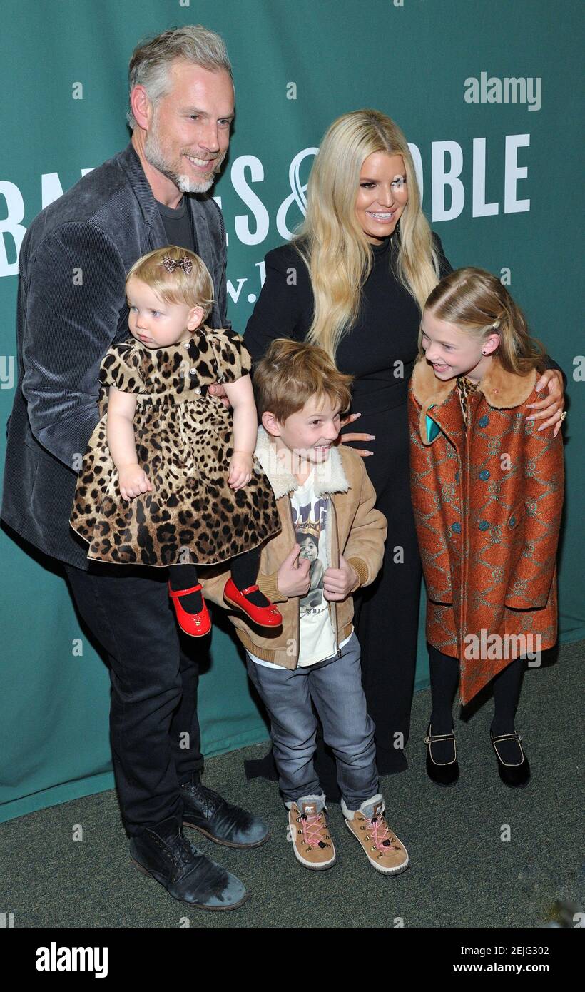 L-R: Birdie Mae Johnson, Eric Johnson, Ace Knute Johnson, Jessica ...