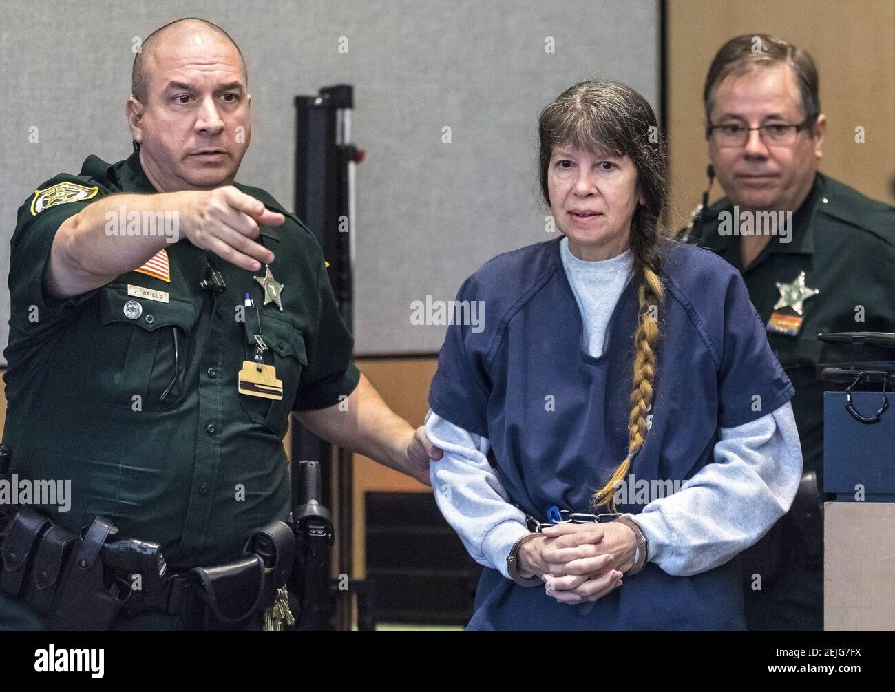 Sheila Warren is led into court Friday, Nov. 22, 2019 for a pretrial ...