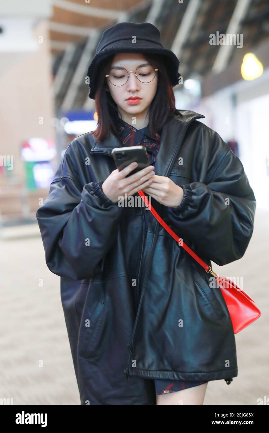 Chinese singer based in South Korea and memebr of South Korean-Chinese girl group Cosmic Girls ...