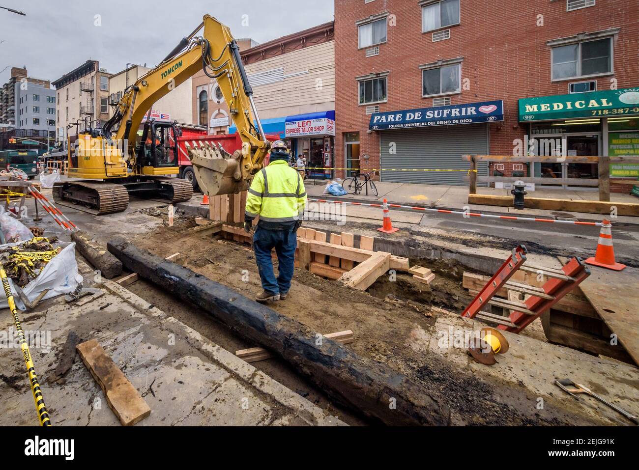Street closures and traffic congestion in the streets of Bushwick ...