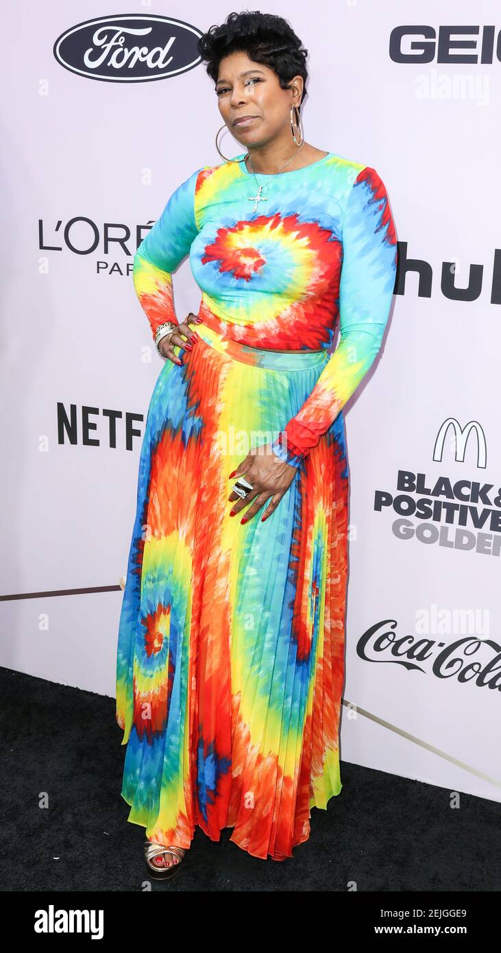 BEVERLY HILLS, LOS ANGELES, CALIFORNIA, USA - FEBRUARY 06: Robyn ...