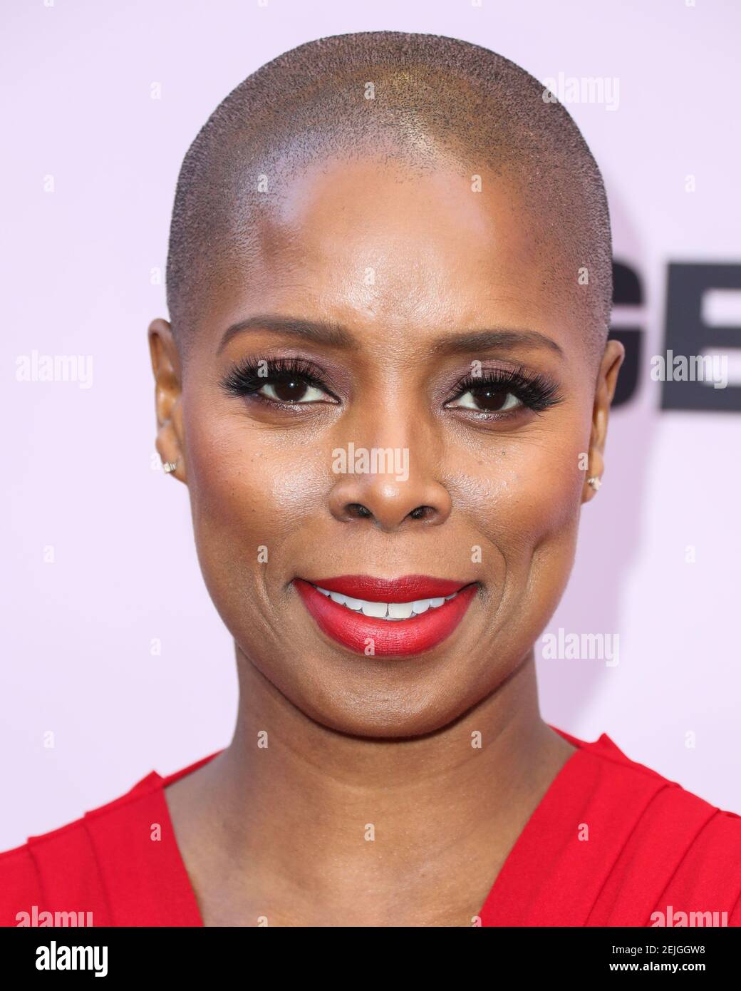 BEVERLY HILLS, LOS ANGELES, CALIFORNIA, USA - FEBRUARY 06: Sidra Smith ...