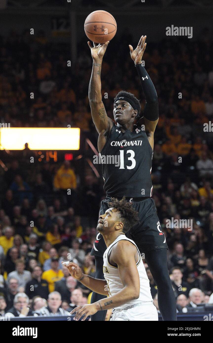 February 06, 2020: Cincinnati Bearcats forward Tre Scott (13) shoots a ...