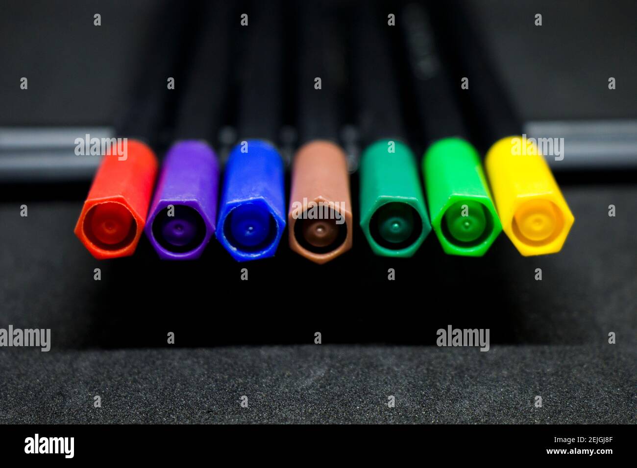 large group of drawing markers for sketching Stock Photo - Alamy