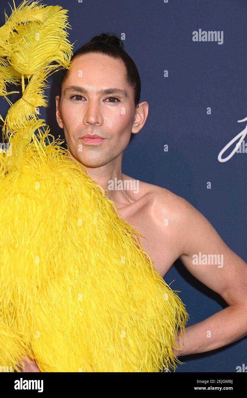 Di Mondo attends the Fashion Week amfAR Gala New York on February 5 ...