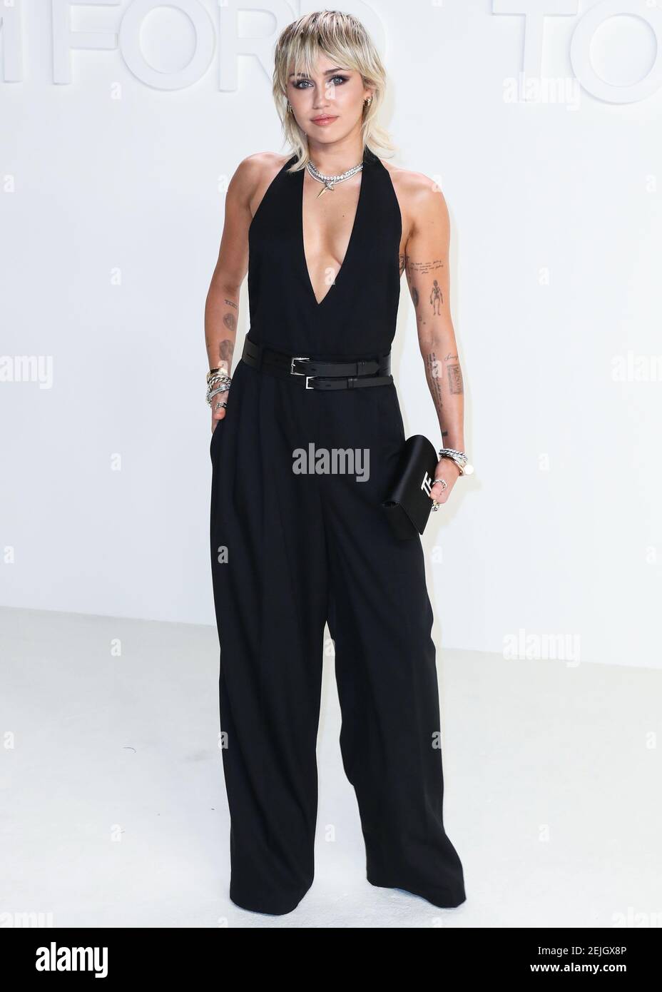 HOLLYWOOD, LOS ANGELES, CALIFORNIA, USA - FEBRUARY 07: Miley Cyrus ...