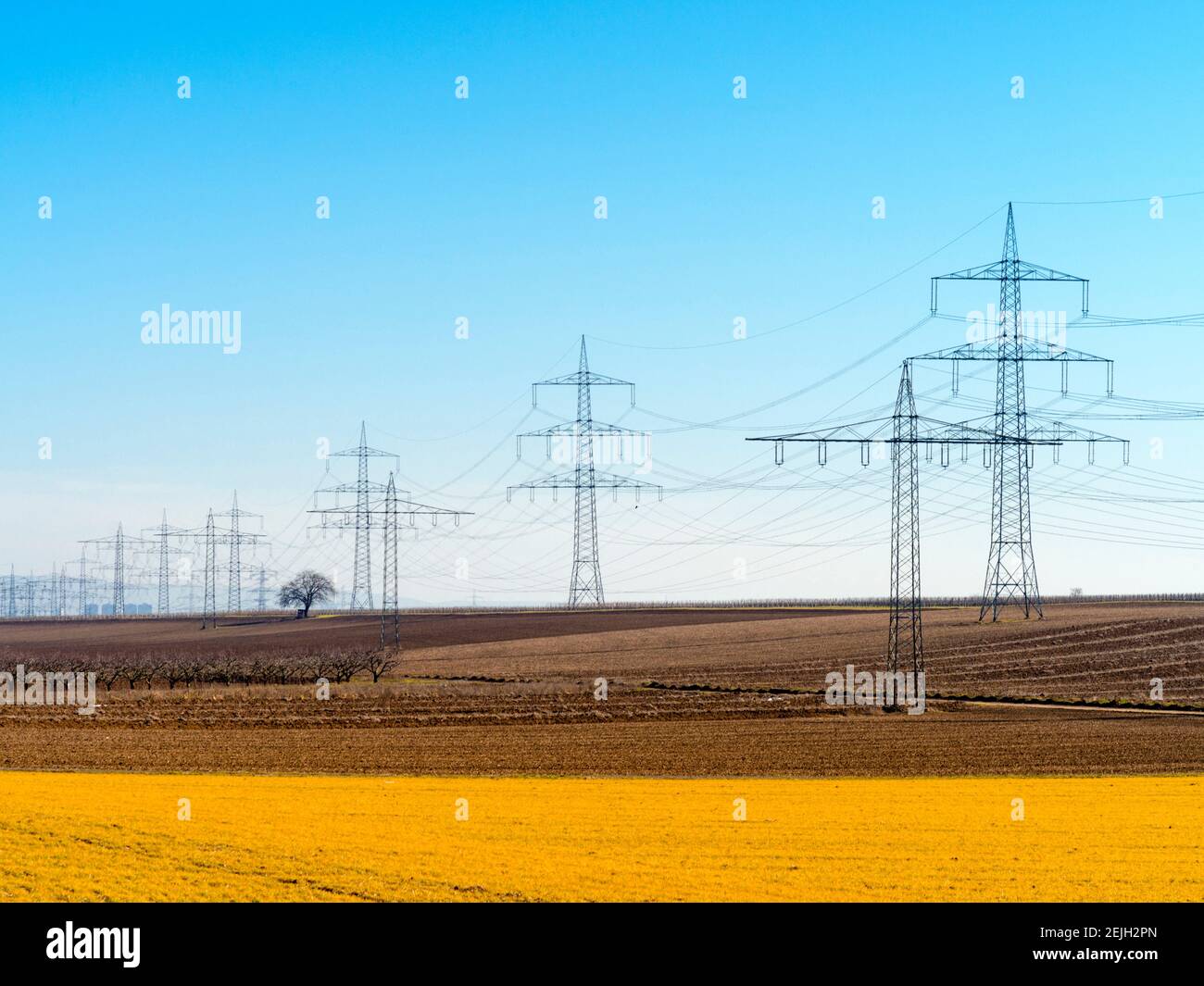 Overhead power line Stock Photo - Alamy