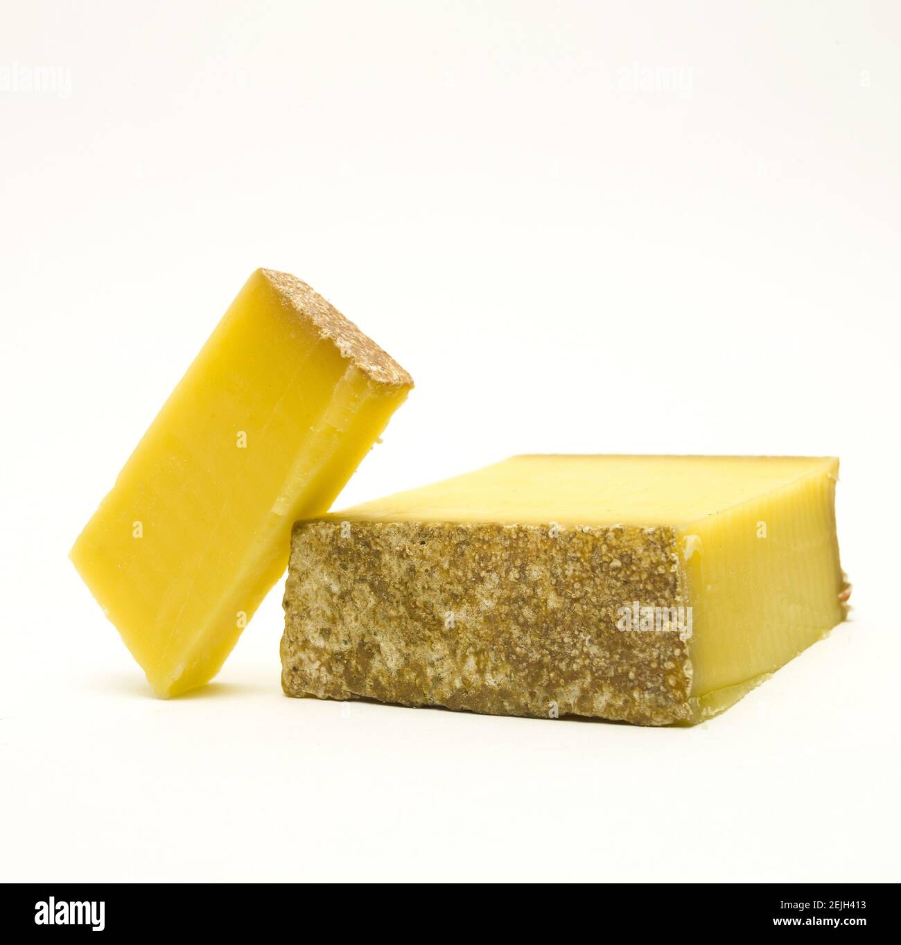 Comte cheese paris hi-res stock photography and images - Alamy