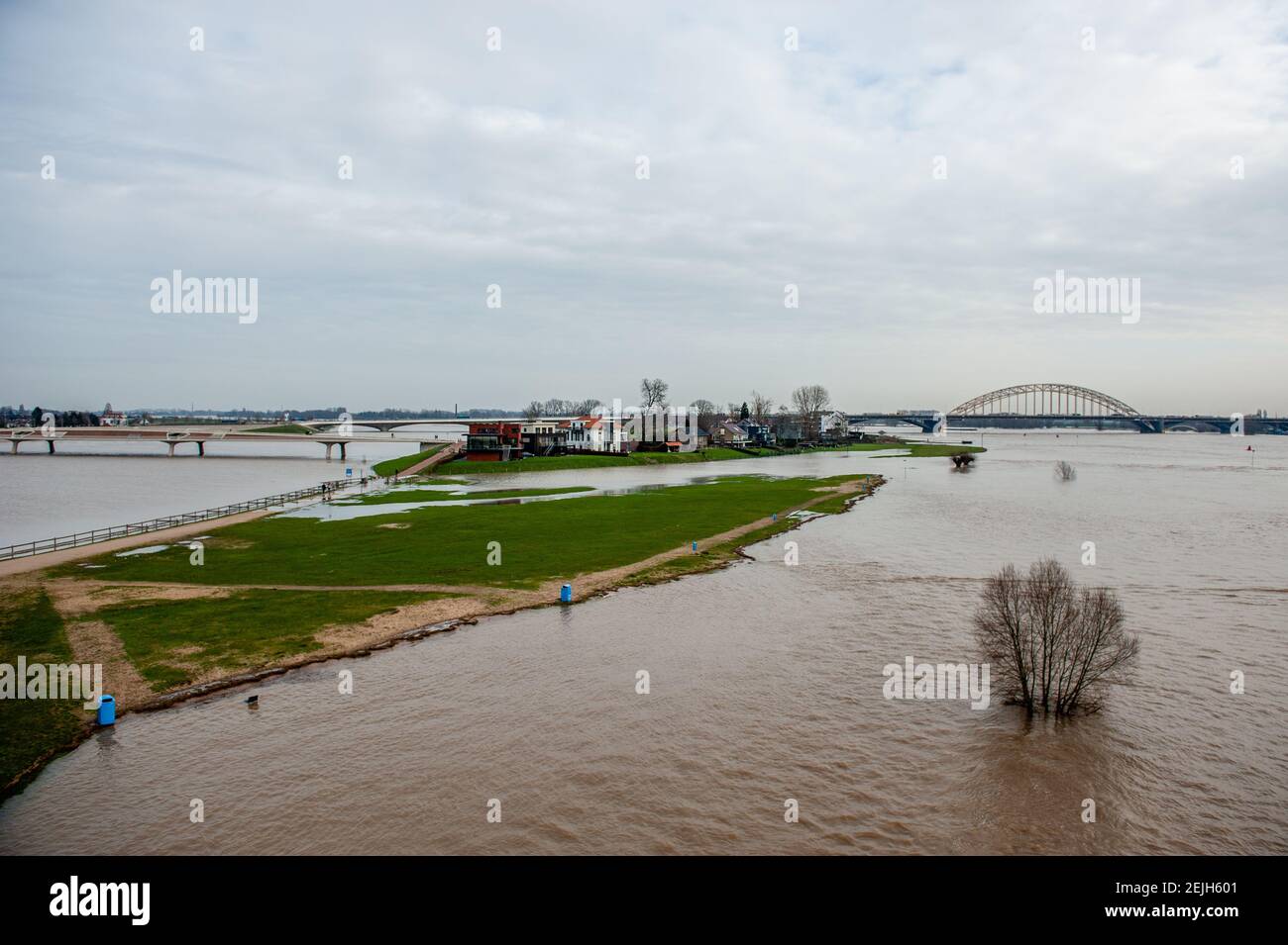 A view of the flood zone around the city. Flood plains along the banks ...