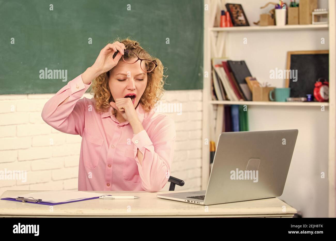 Yawn Classroom High Resolution Stock Photography and Images - Alamy