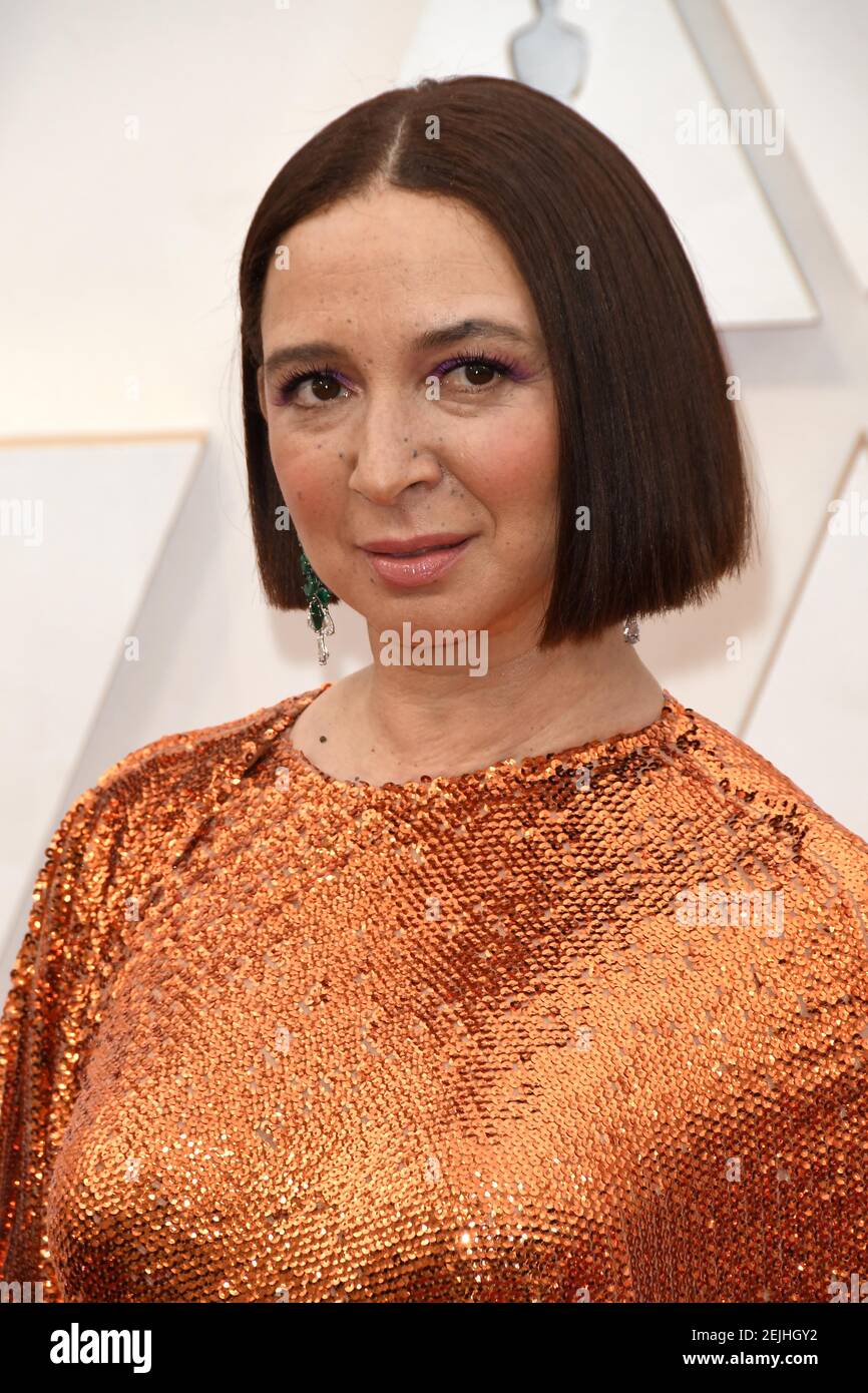 Maya Rudolph walking on the red carpet at the 92nd Annual Academy ...