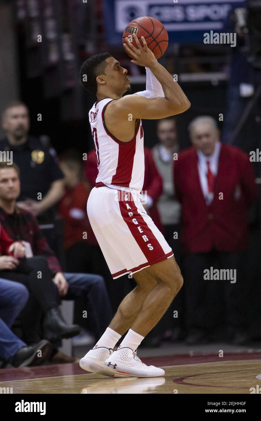February 9, 2020: Wisconsin Badgers guard D'Mitrik Trice #0 shoots a 3 ...