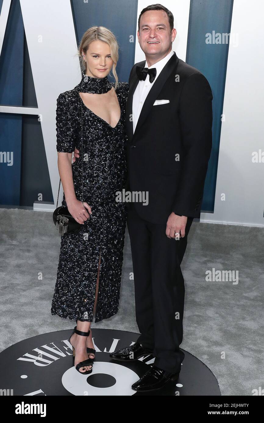 BEVERLY HILLS, LOS ANGELES, CALIFORNIA, USA - FEBRUARY 09: Kelly Sawyer ...