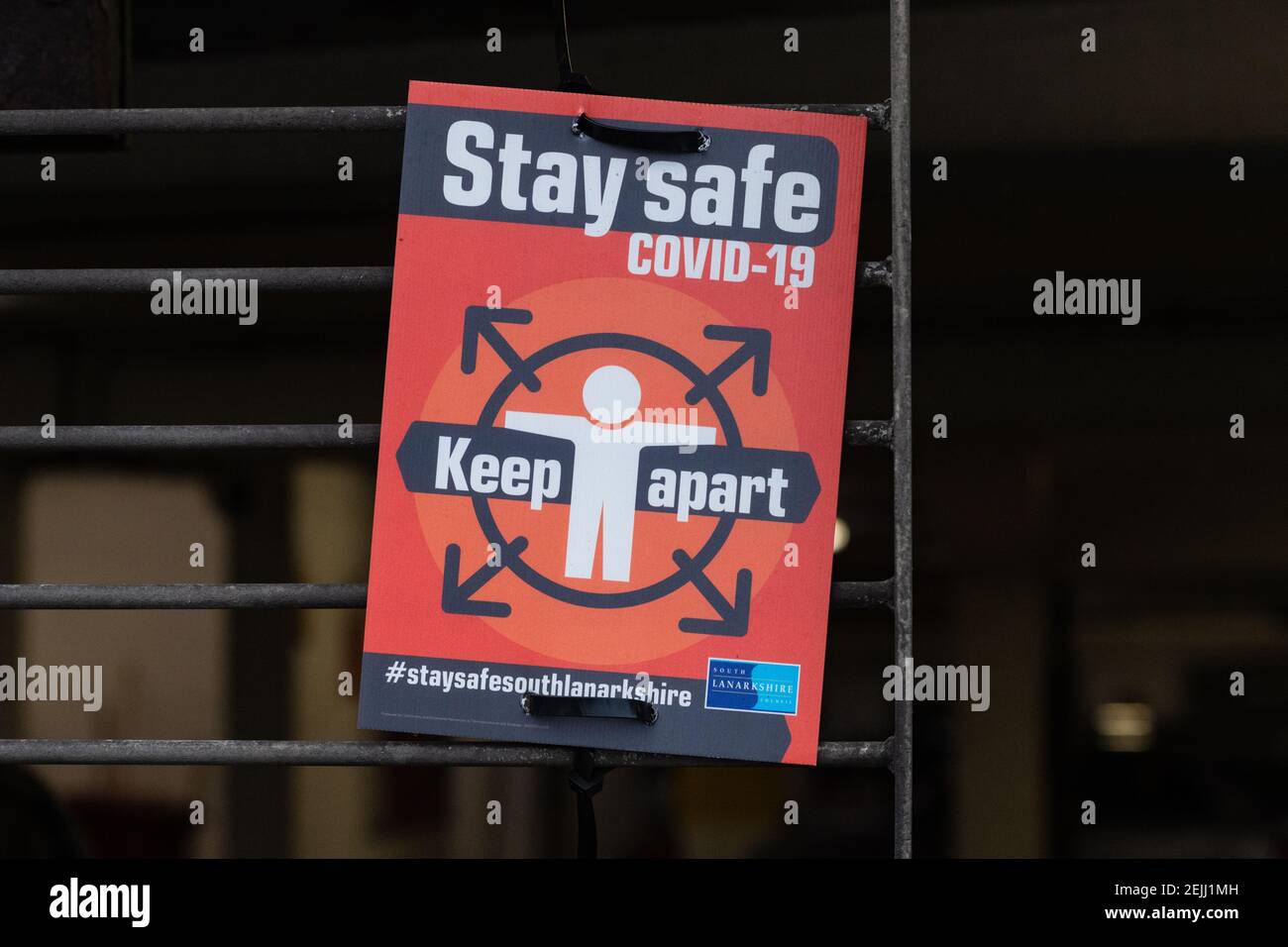Stay safe Covid-19 Keep apart south lanarkshire social distancing sign ...