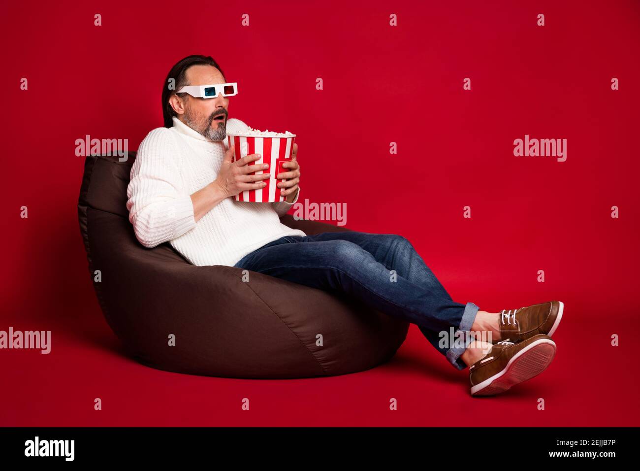 Full size photo of mature scared anxious frightened man watch 3d horror ...