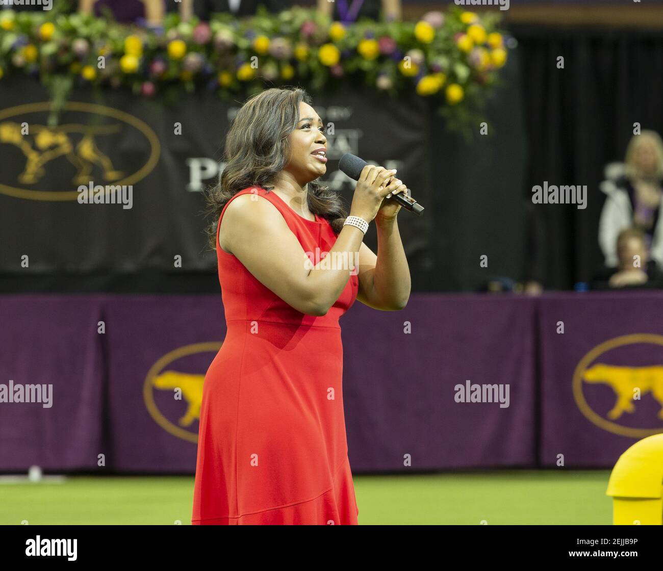 Metropolitan Opera singer Angel Blue performs National Anthem at 144th ...