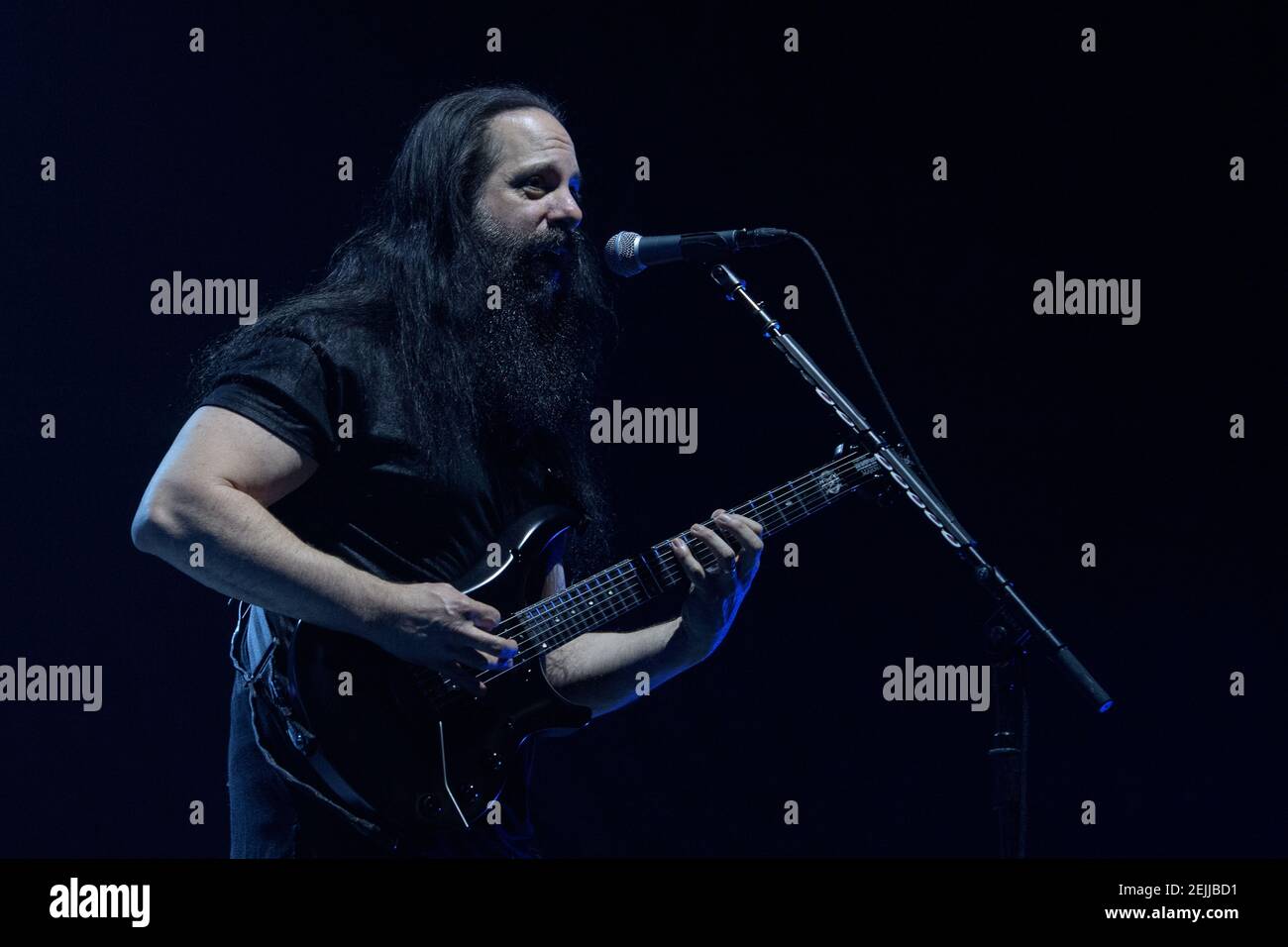 The American progressive metal band returns to Italy to celebrate the ...