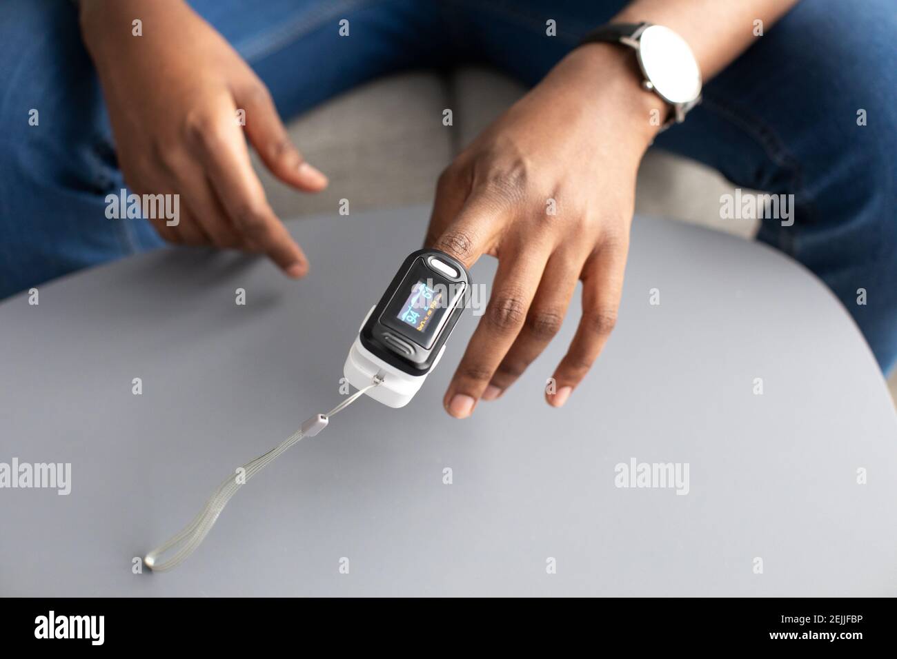 Oxygen saturation hi-res stock photography and images - Alamy