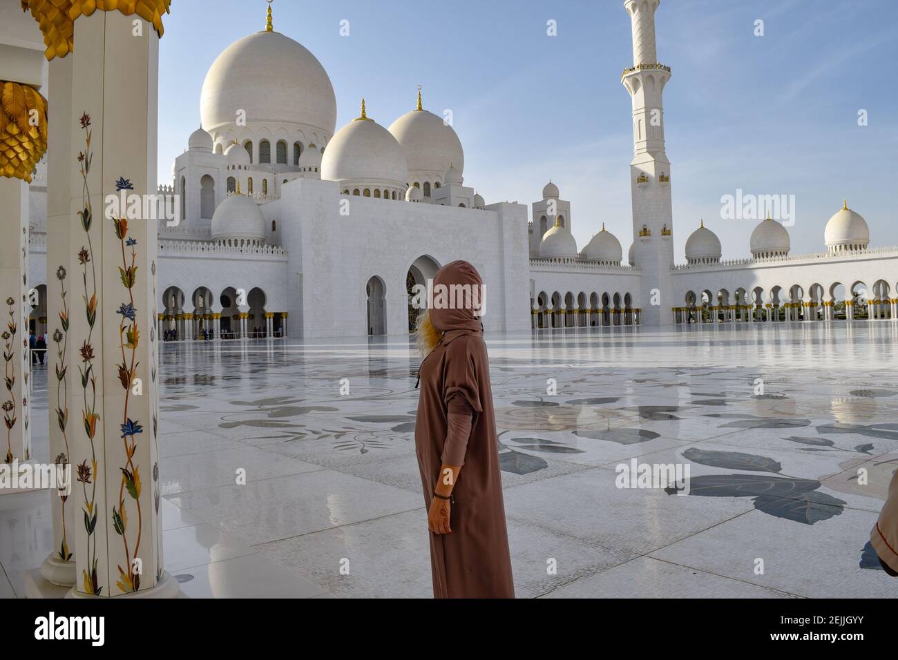 Female in a traditional abaya in Sheikh Zayed Grand Mosque, UAE Stock ...