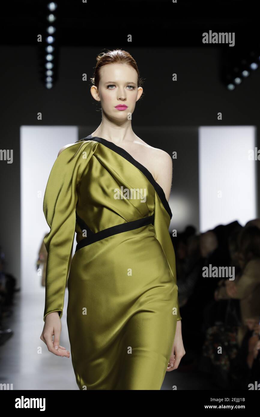 A model walks runway for Dennis Basso Fall/Winter 2020 Collection ...