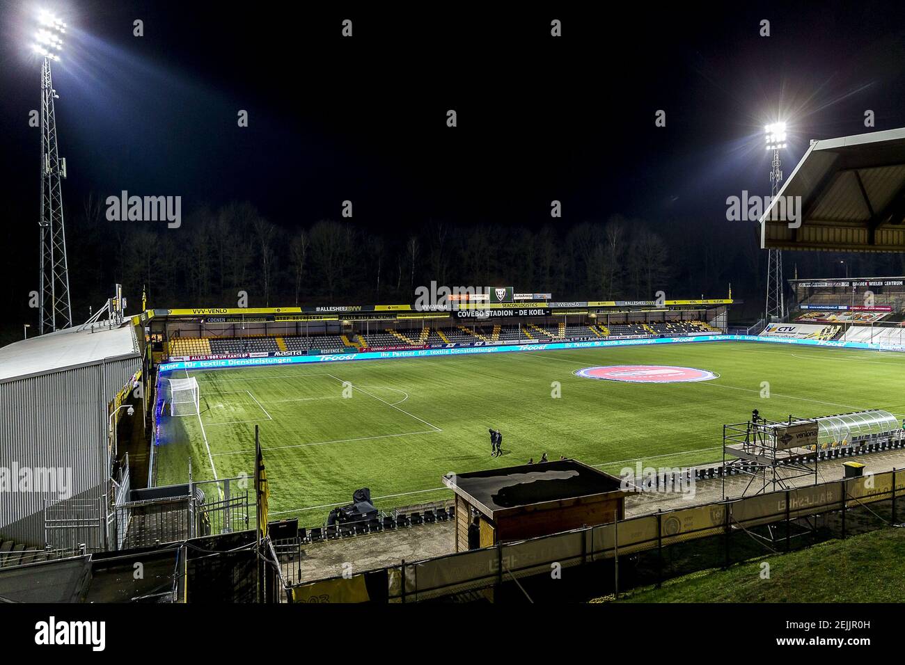 VENLO - 14-02-2020, Seacon stadion De Koel. Dutch football, eredivisie ...