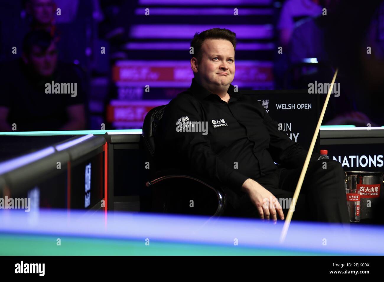 Shaun Murphy of England considers a shot to Yan Bingtao of China at the ...