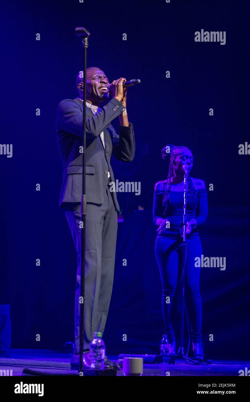 90's Band Lighthouse Family Vocalist Tunde Baiyewu performs live on ...