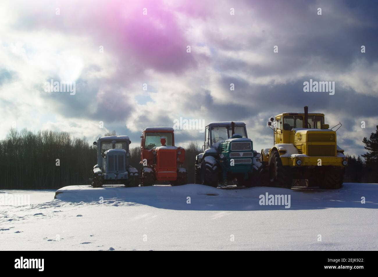 Vintage soviet union farming hi-res stock photography and images - Alamy