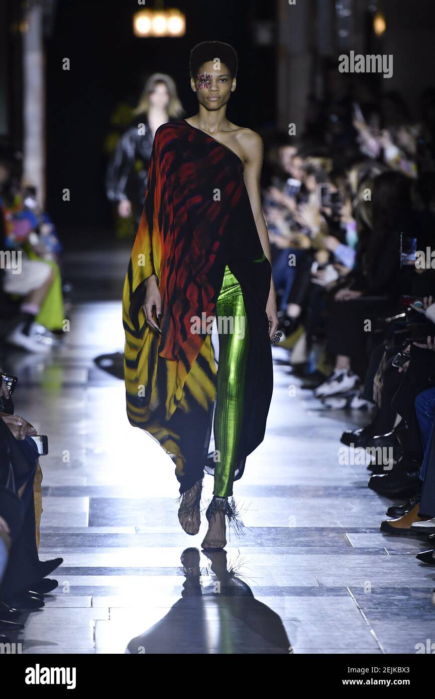 Model walks on the runway at the Mark Fast fashion show during Fall ...