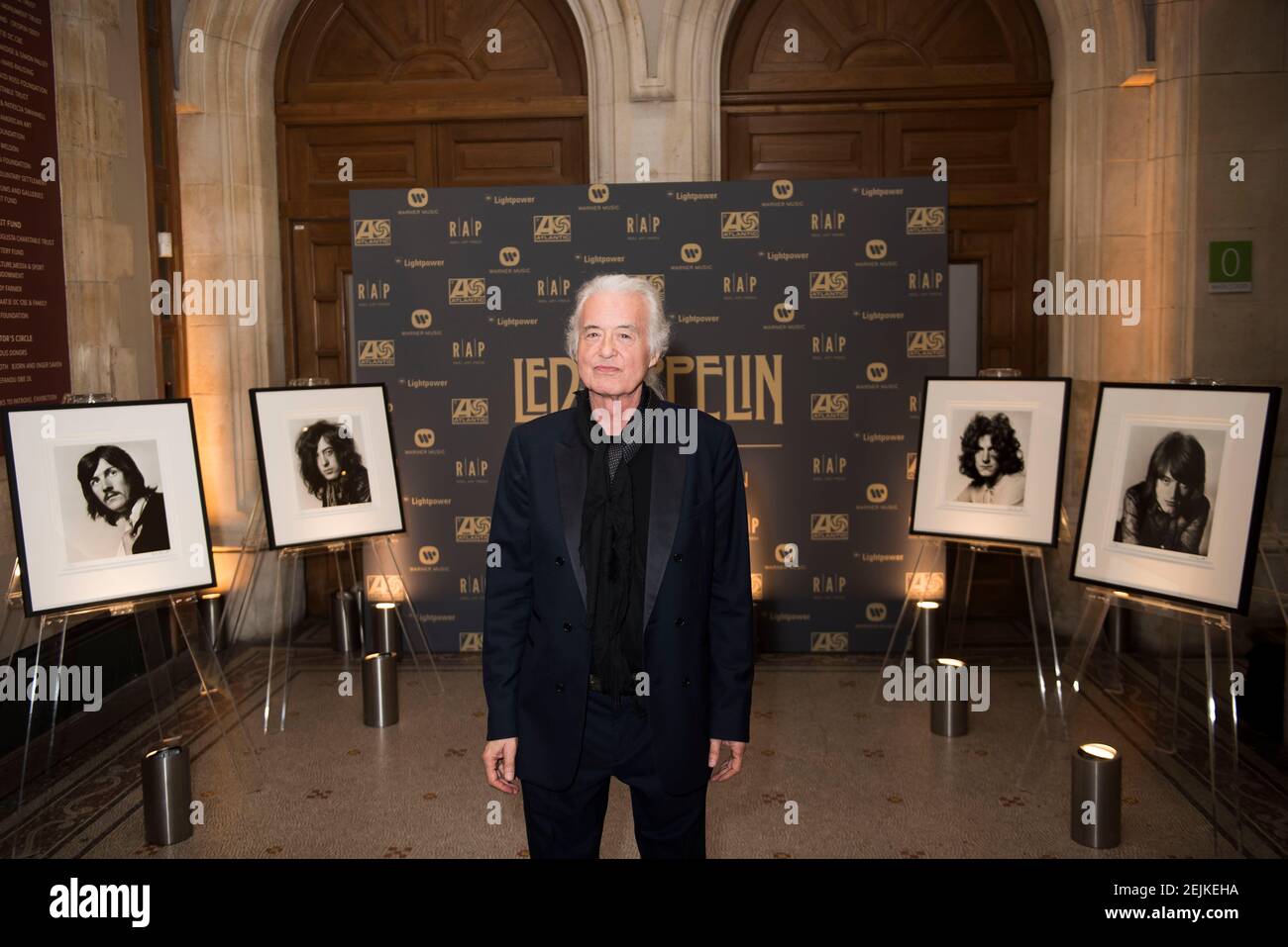 Led zeppelin jimmy page hi-res stock photography and images - Alamy