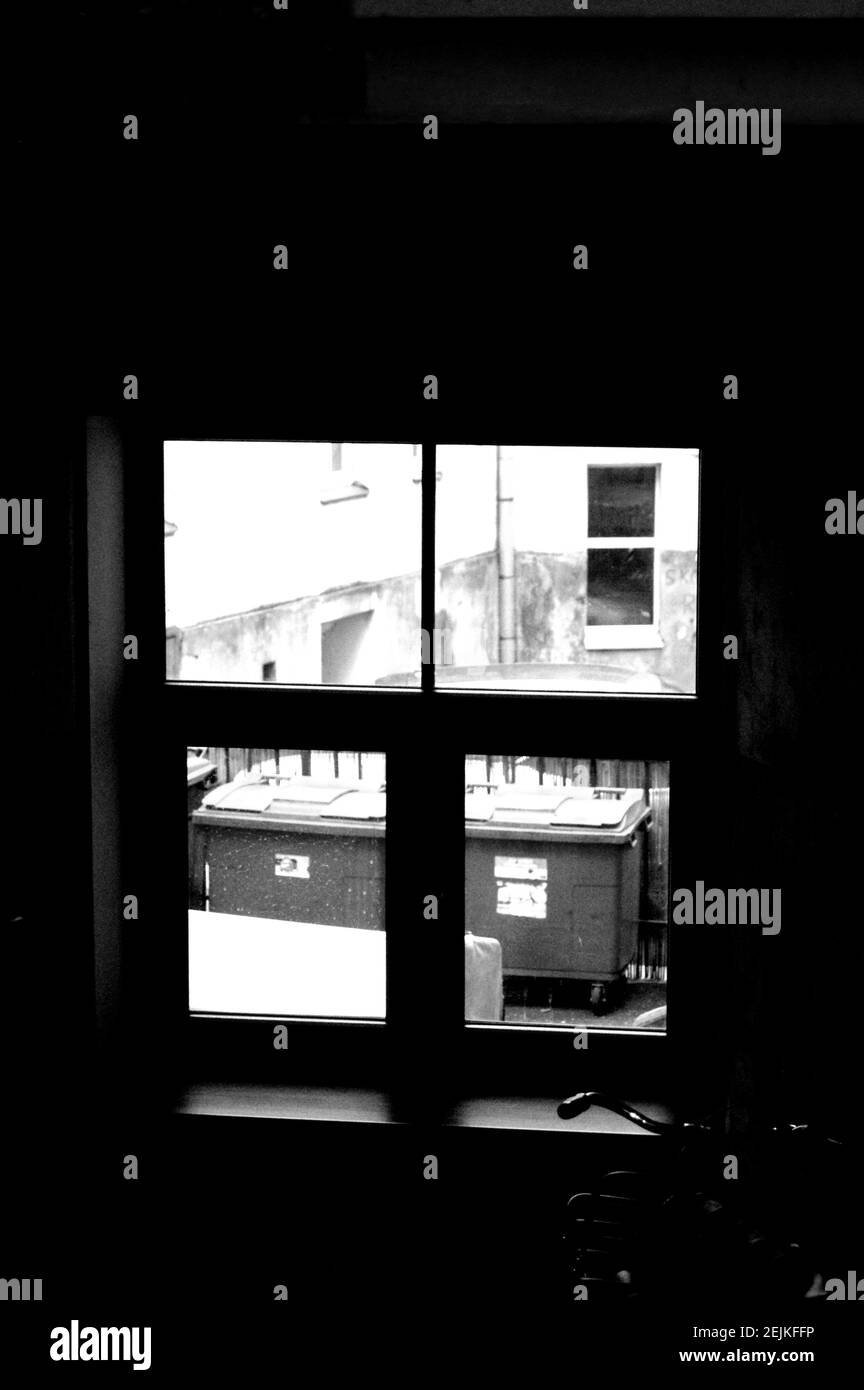 Modern residential window Stock Photo - Alamy