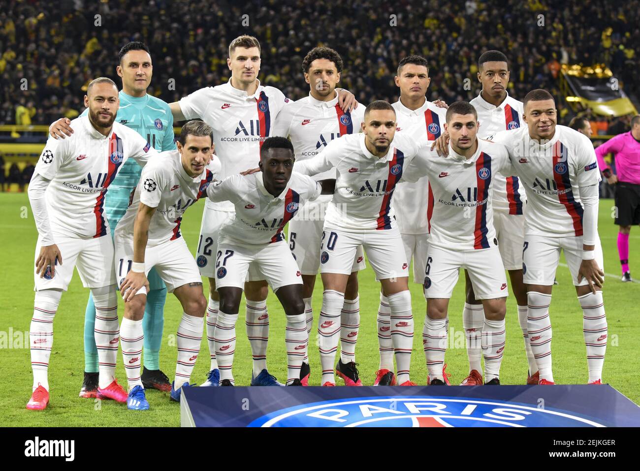Paris-Saint Germain football team poses for a photo during the UEFA ...