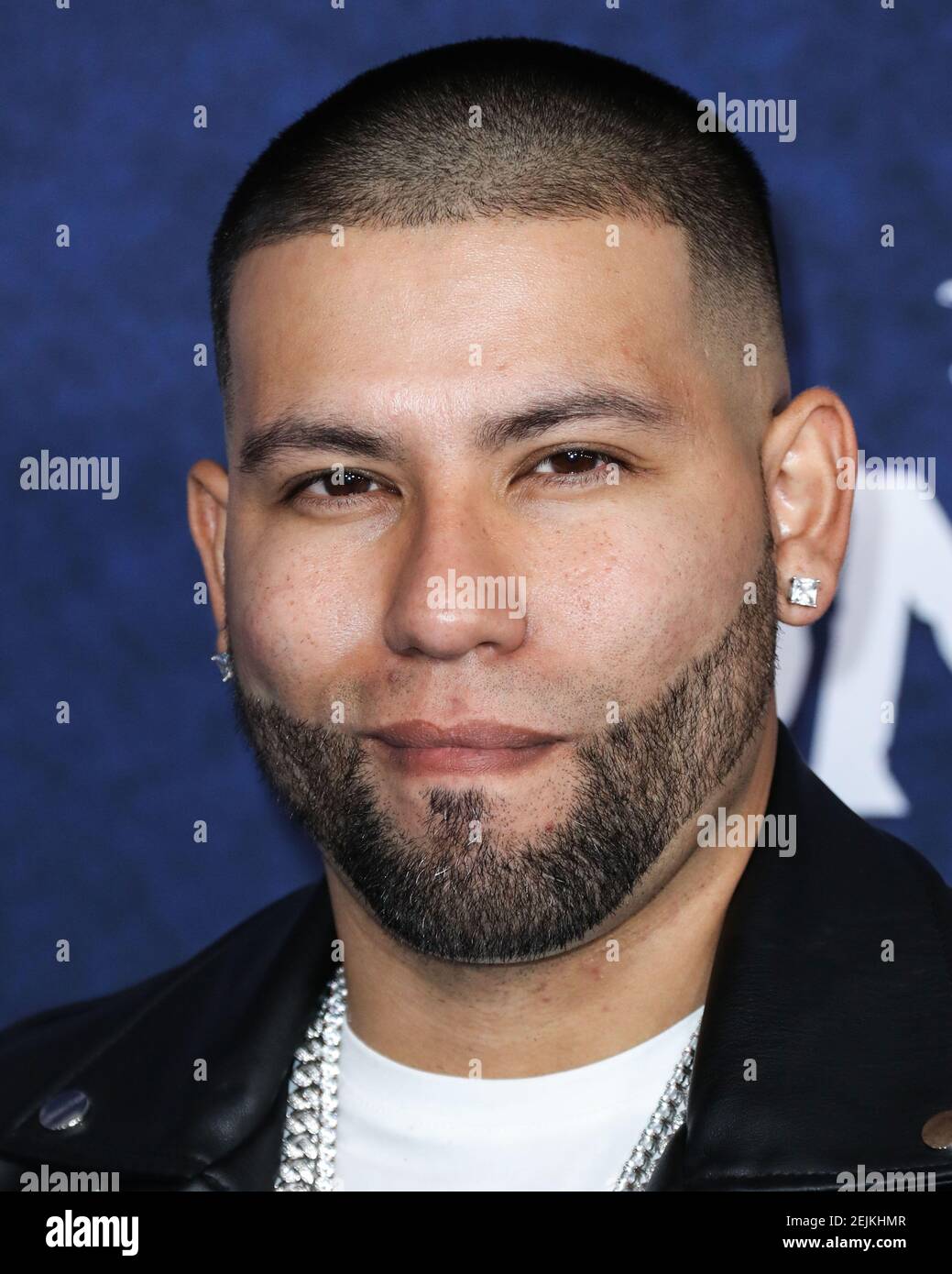 HOLLYWOOD, LOS ANGELES, CALIFORNIA, USA - FEBRUARY 18: Kickstradomis arrives at the World ...