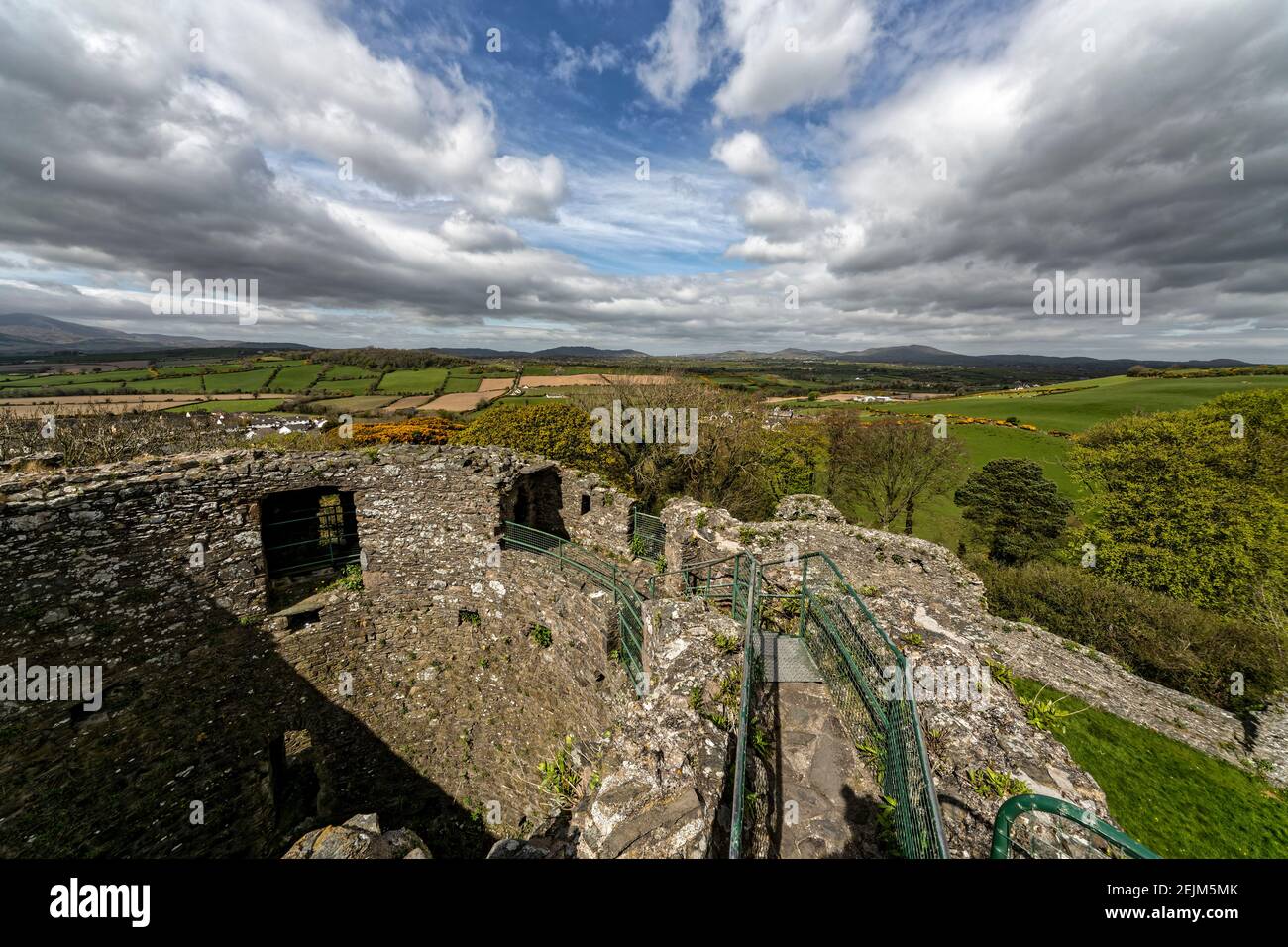 Dundrum, Northern Ireland. 4th May, 2016. Dundrum Castle was built by ...
