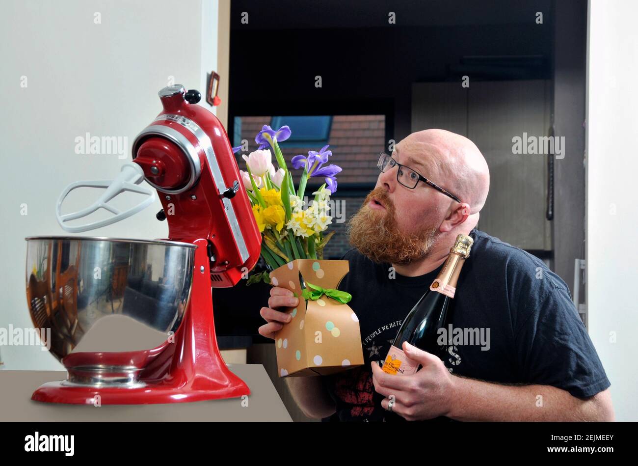 Stand mixer with flowers hi-res stock photography and images - Alamy