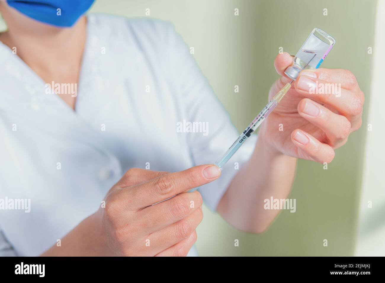 close-up sample of a medical syringe Stock Photo - Alamy