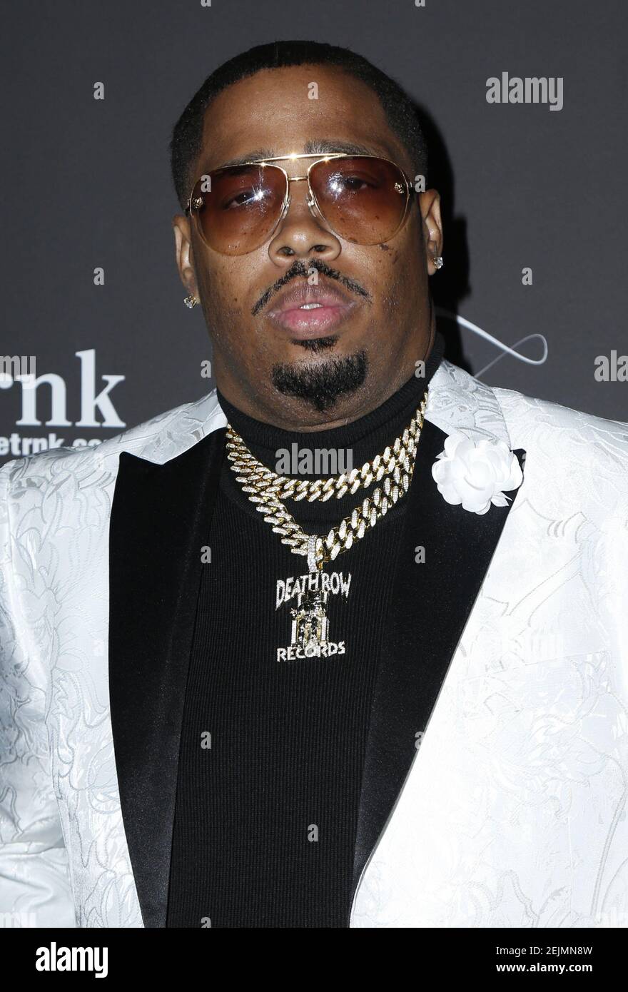 L.T. Hutton walking the red carpet at Floyd Mayweather's 43rd Birthday ...