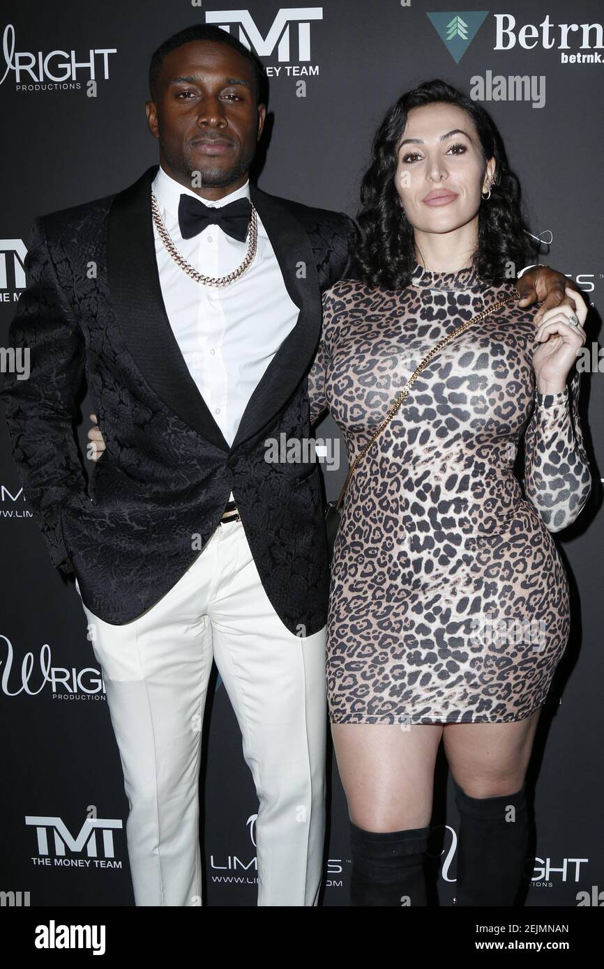 Reggie Bush and Lilit Avagyan walking the red carpet at Floyd ...
