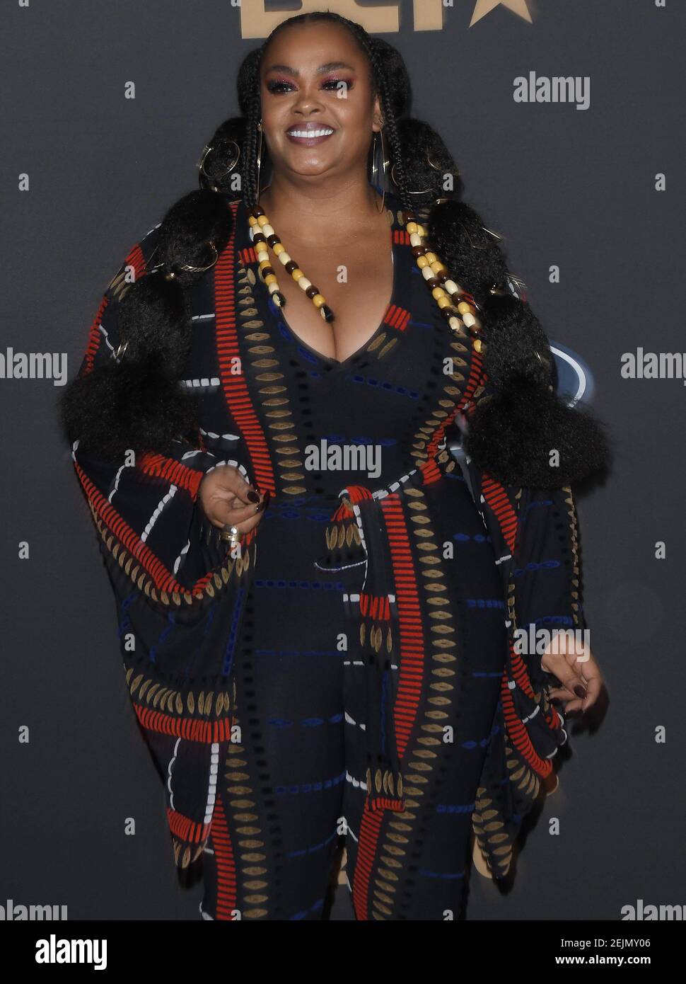 Jill Scott arrives at the 51st NAACP Image Awards held at the Pasadena ...