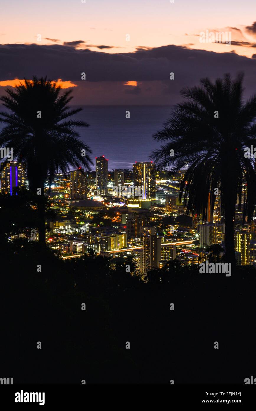 Spectacular skyline, high rise buildings and ocean, sunset view from ...