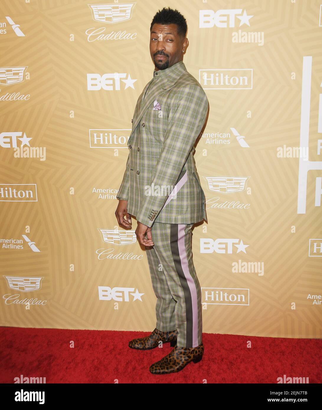 Deon Cole arrives at the American Black Film Festival Honors Awards ...