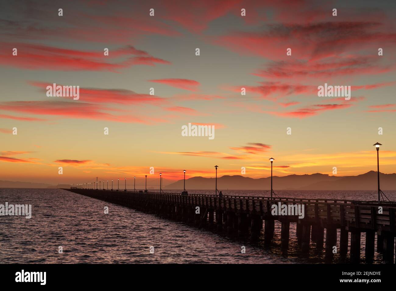Berkeley marina pier hi-res stock photography and images - Alamy