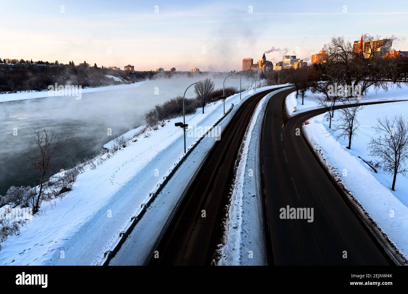 Saskatchewan city freezing hi-res stock photography and images - Alamy