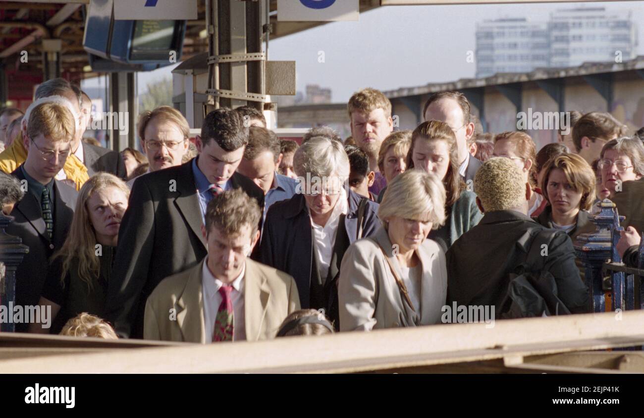 Vauxhall railway station, South London, Lambeth, England early 2000 ...