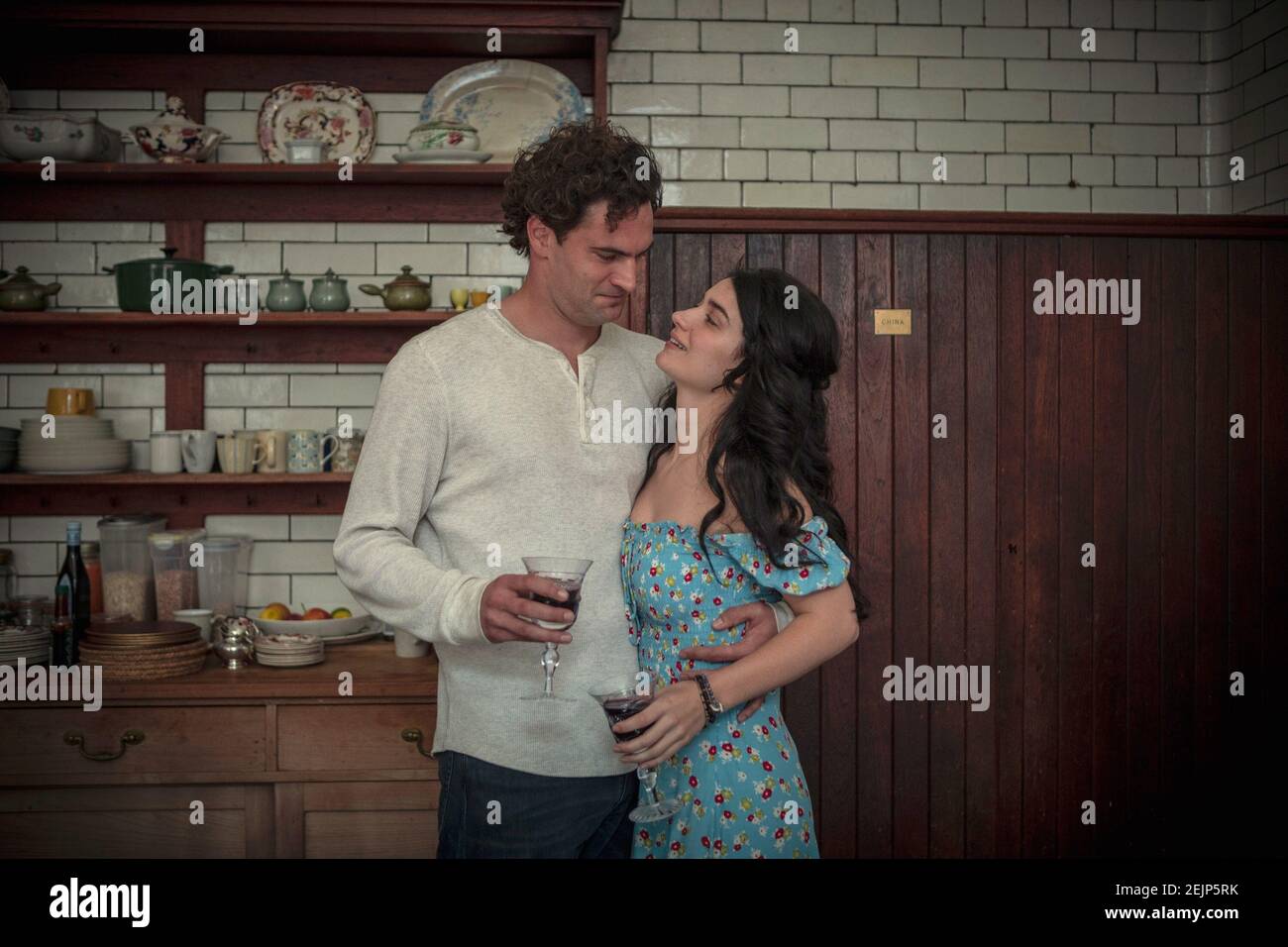 BEHIND HER EYES, from left: Tom Bateman, Eve Hewson, (Season 1, ep. 106 ...