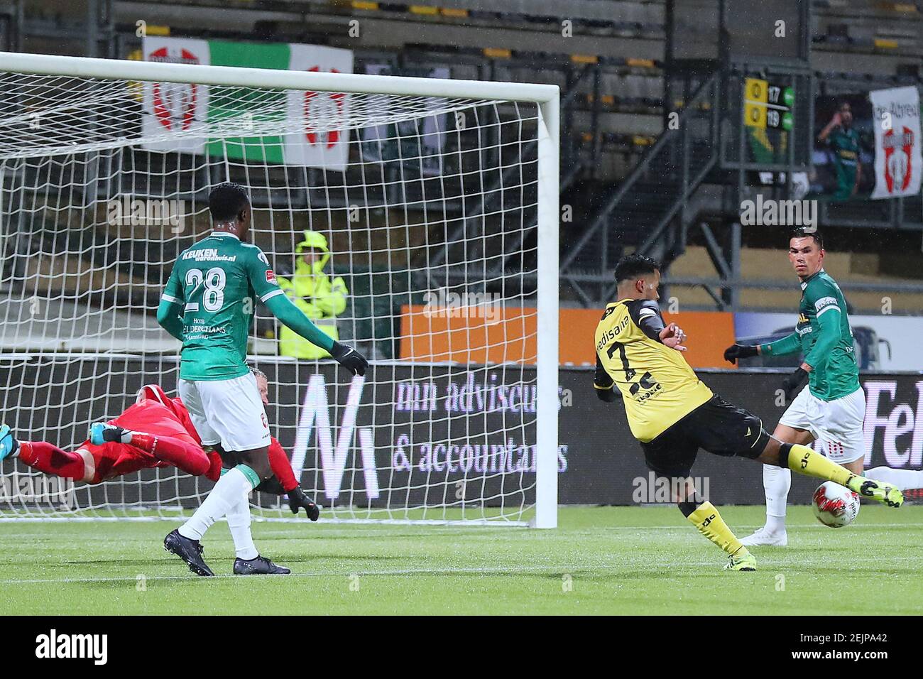 KERKRADE, 28-02-2020, Parkstad Limburg Stadion, Dutch football Keuken ...